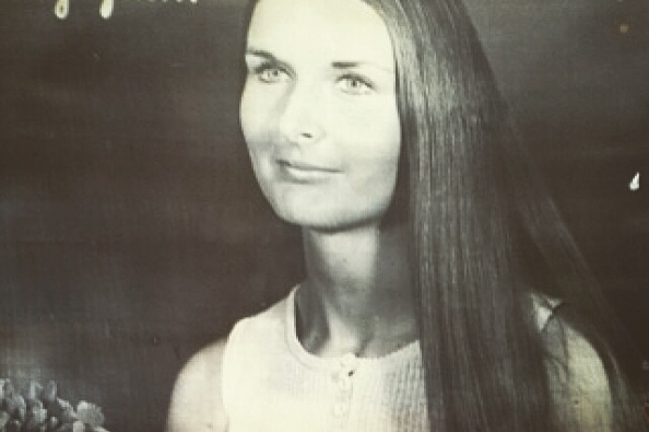 My Mother Frank 2000 Compumanager 2306
